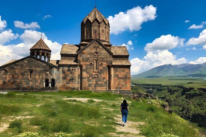 Tbilisi to Akhtala Haghpat Sanahin Alaverdi Monasteries GroupTour - Key Points