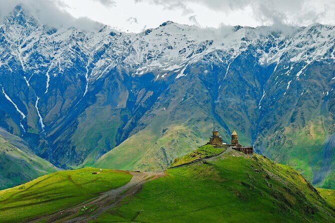 Tbilisi to Kazbegi, Gudauri, and Ananuri Day Tour - The Challenges: Organization and Costs
