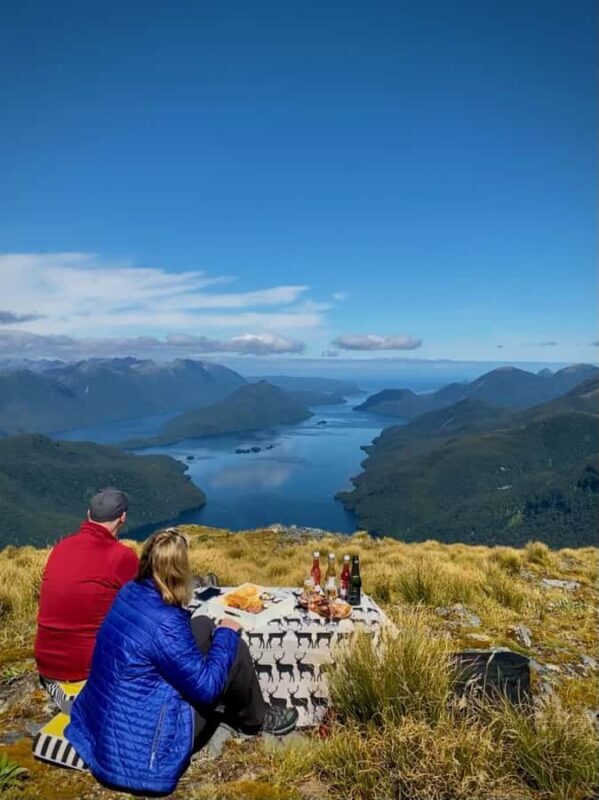 Te Anau: Milford, Dusky, and Doubtful Helicopter Flight - Starting Point and Logistics