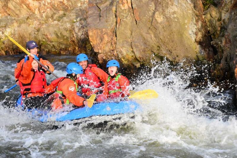 Te Awa Kairangi Grade 2 Scenic Rafting Tour - The Experience in Detail