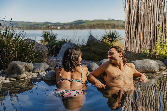 Te Puia and Polynesian Spa Day Tour from Auckland - Authentic Insights from Previous Travelers
