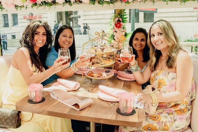 Tea Around Town: Chicago Tea Experience & City Sights - Why This Tour Might Be Perfect for You