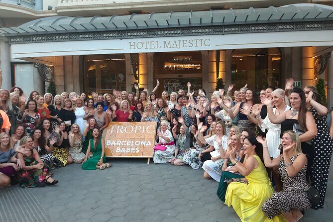 Teambuilding Barcelona: Create the logo of your company in mosaic - The Sum Up