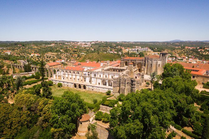 Templar Knights: Tomar and Almourol Castles Full Day Private Tour - What We Learned from Reviews