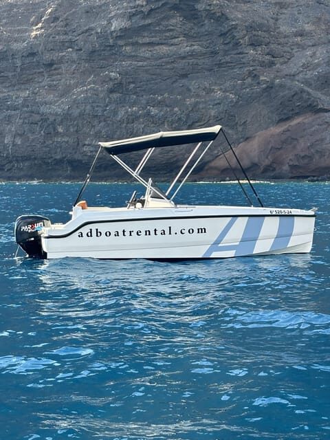 Tenerife: rent a boat without license - Easy Booking and Convenient Location
