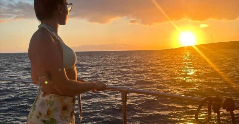 Tenerife: Sunset Catamaran Tour with Transfer, Buff & Drinks - Key Points