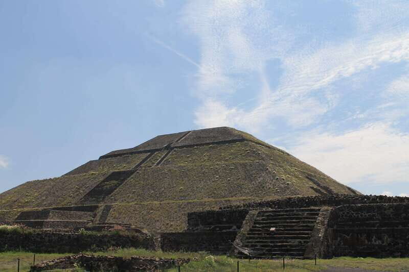 Teotihuacan from Mexico City with morning or afternoon access on a full tour - Key Points
