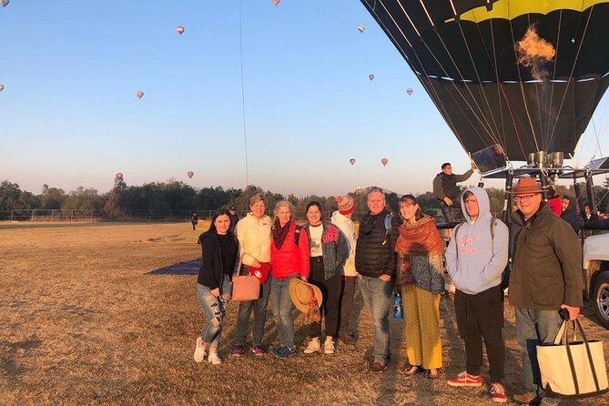 Teotihuacan Hot Air Balloon Ride with Optional Bike or Walking Tour - Savoring Mexican Flavors: Breakfast and Lunch
