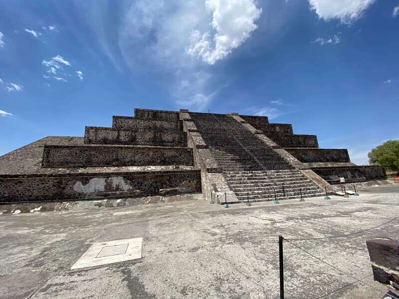 Teotihuacan is more than 2 big pyramids it's a whole culture - Accessibility & Restrictions