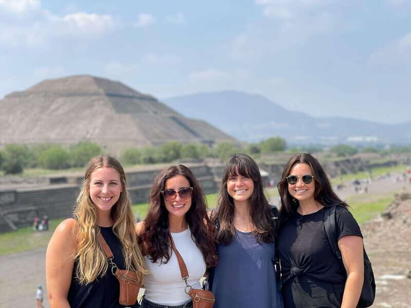 Teotihuacan Pyramids & lunch at my Grandma's house - A Day Trip that Balances History and Hospitality