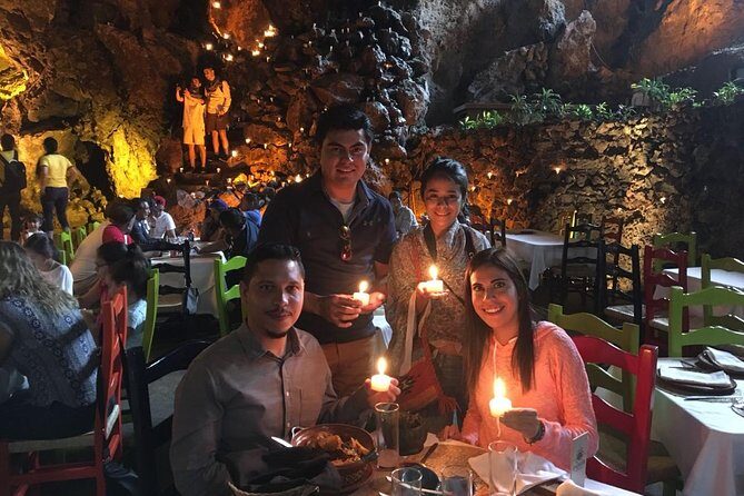 Teotihuacan pyramids morning or afternoon without tourist traps - Price and Value