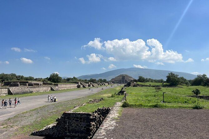 Teotihuacan Pyramids Tour from Mexico City - Authentic Experience Backed by Reviews
