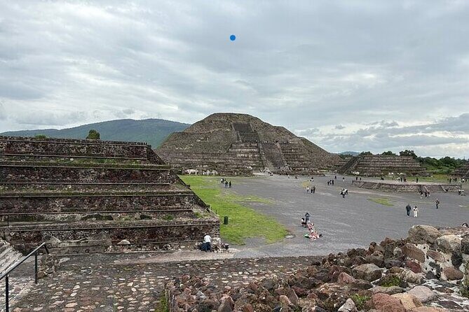 Teotihuacan Pyramids VIP Tour without Commercial Stops - Detailed Breakdown of the Itinerary