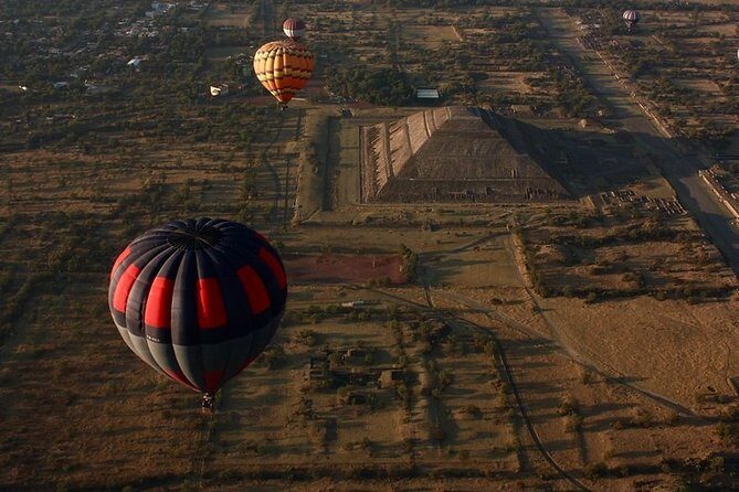 Teotihuacan shared Hot Air Balloon Ride and Private Tour - A Unique Way to Explore Teotihuacan: Hot Air Balloon and Private Tour Review