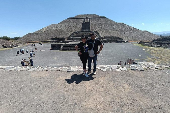 Teotihuacan with guide + Breakfast in LA CUEVA + Transportation from CDMX - Practical Details and Considerations
