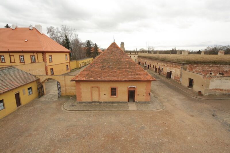 Terezin Memorial: Entry Ticket Combo w. Guided Walking Tour - Value for Money