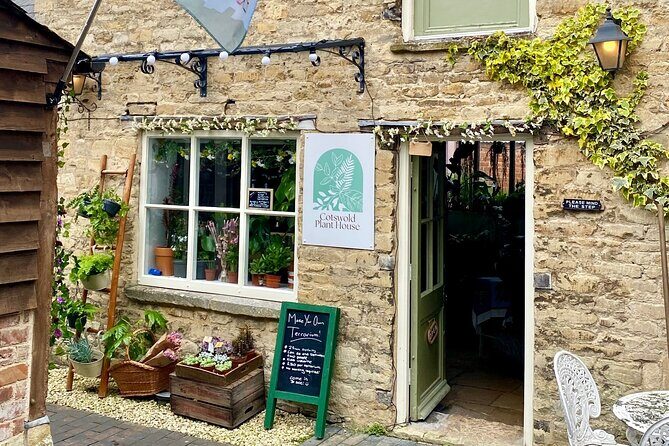 Terrarium Making Experience in Cirencester - The Setting and Location