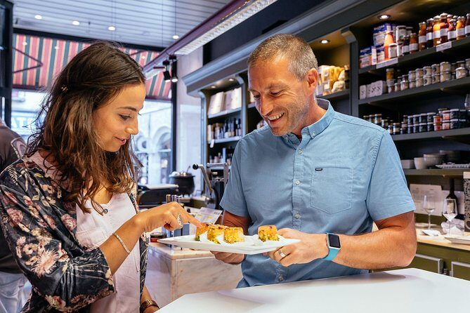 The 10 Tastings of Bruges With Locals: Private Food Tour - Who Is This Tour Best For?