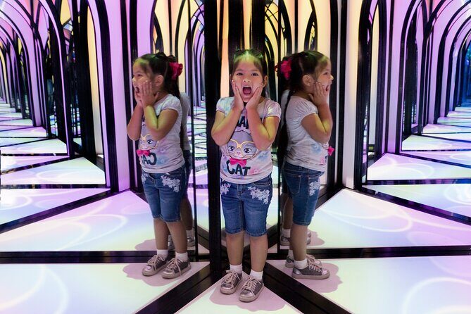 The Amazing Mirror Maze with Escape Room - FAQs