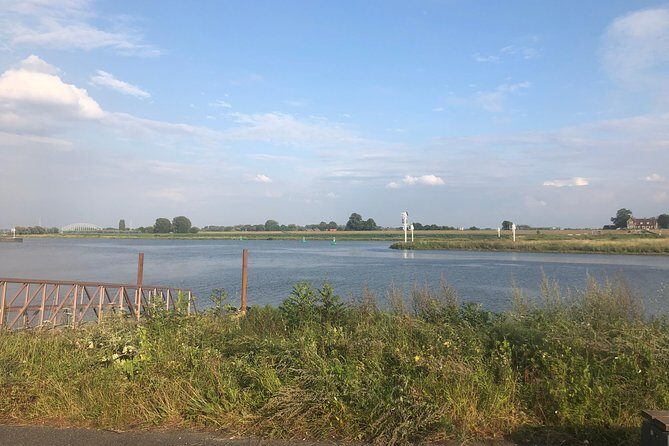 The Battle of Arnhem (from Amsterdam) - The Guide and Personalization