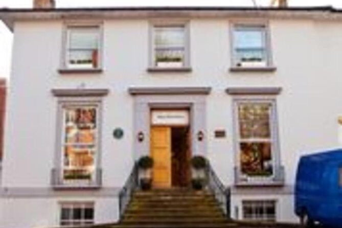 The Beatles Magical History Black Taxi Tour London - FAQ