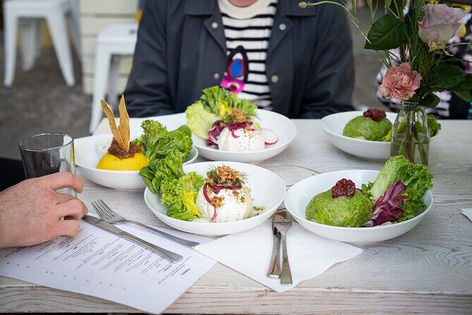 The Berlin Culinary Experience: A Regional & Cultural Food Tour - The Itinerary: Walking Through Food and History