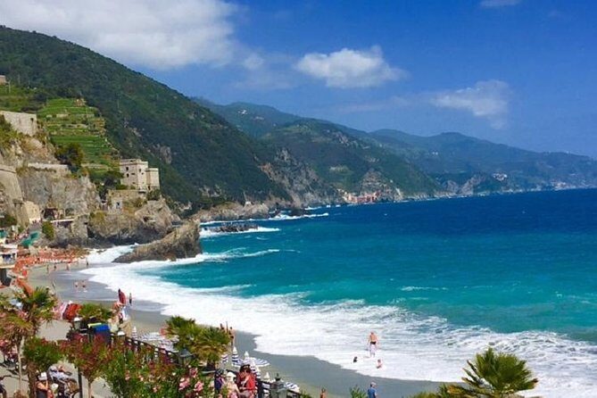 The Best of Cinque Terre Small Group Tour from Lucca - Starting Point and Early Morning Prep