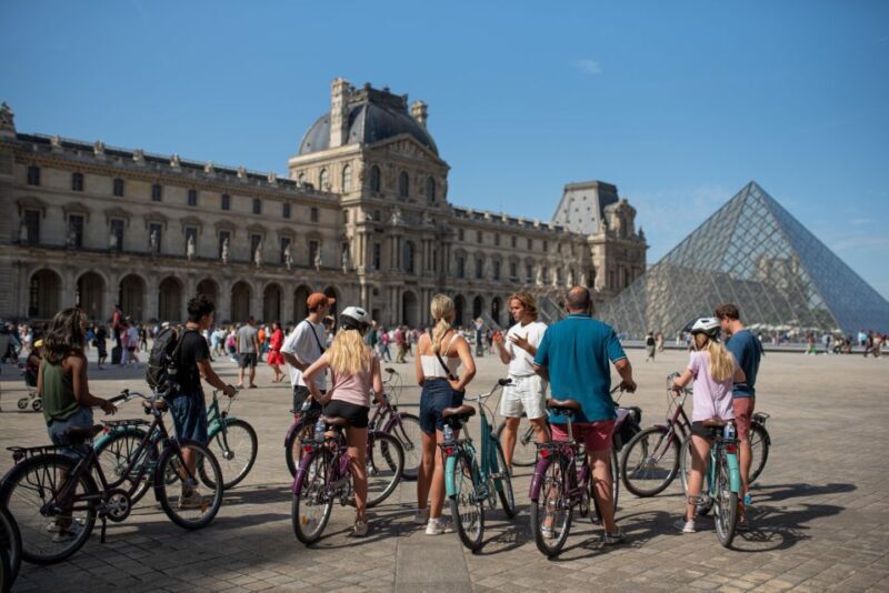 The Best of Paris: Small Group Bike Tour like a Local - Key Points