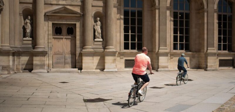 The Best of Paris: Small Group Bike Tour like a Local - The Complete Itinerary Breakdown
