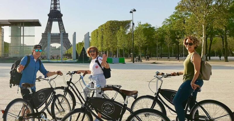 The Best of Paris: Small Group Bike Tour like a Local - The Sum Up
