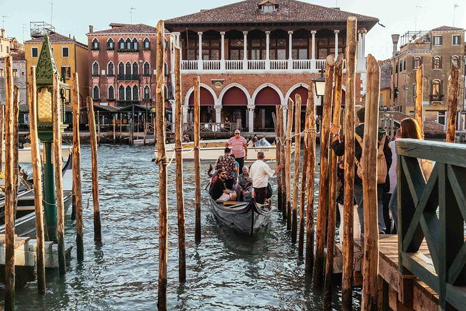 The Best of Venice: San Marco Highlights & Gondola Ride - Why Choose This Venetian Tour?