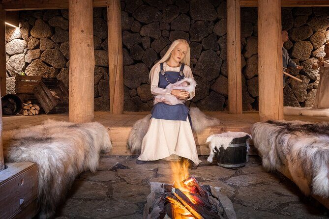 The Best of Vestmannaeyjar with Ebbi - Key Points