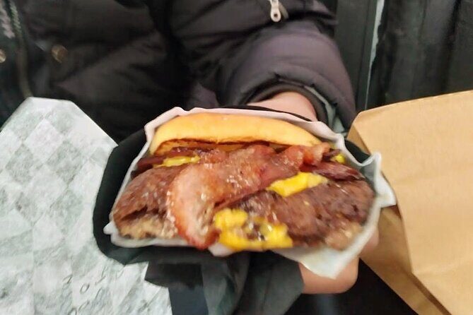 The Best Smashburger tour - You be the judge! - Authentic Experiences and Insider Insights