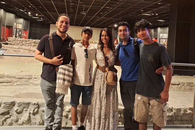 The best tour of the historic center-Guided by a Storyteller - Who Should Consider This Tour?