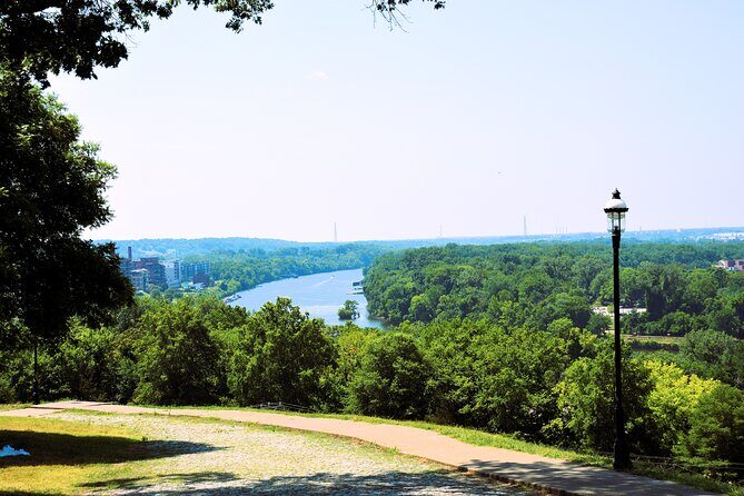 The Church Hill tour with Historian Jane - Who Will Love This Tour?