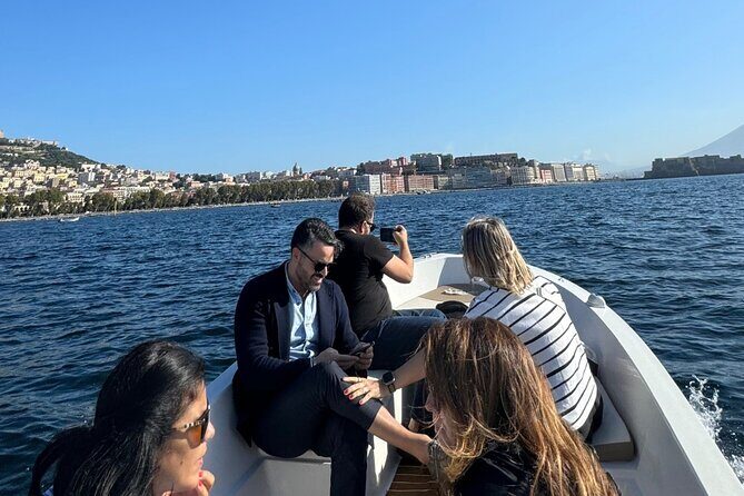 The Coast of Naples by Boat - Key Points