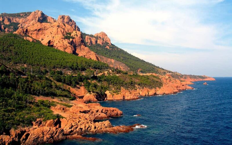 The Corniche d'Or  Sidecar-Cannes - Key Points