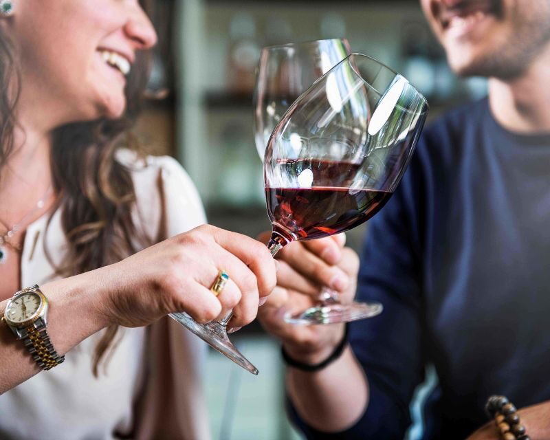 The Dosman: Winetasting in La Morra - Key Points