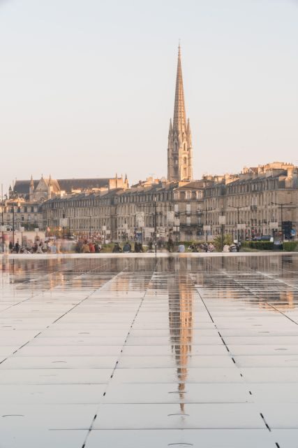 The essential in Bordeaux, private tour with a local - FAQs