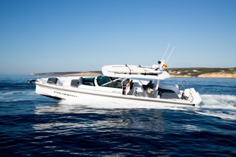 The Fastest All Inclusive Private Motor Yacht in Santorini - Exploring the South Coast and Beyond