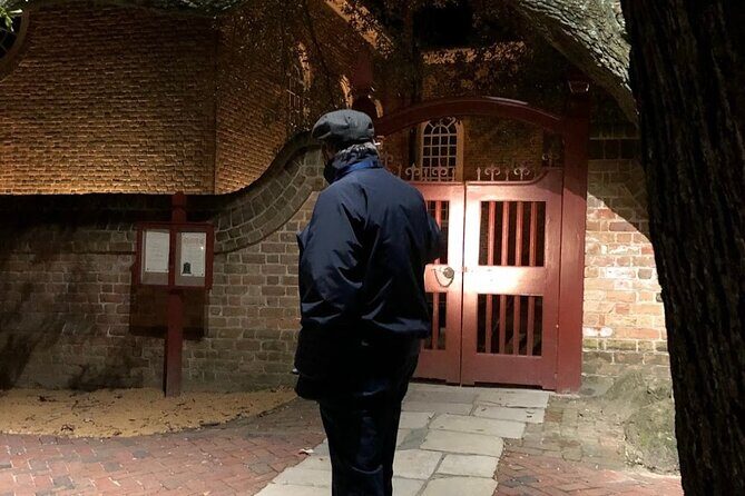 The Ghost Tour Boos and Booze Haunted Pub Crawl - Analyzing the Value