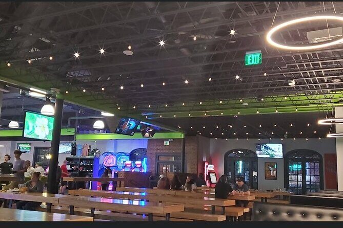 The Ghost Tour Boos and Booze Haunted Pub Crawl - Who Will Enjoy This Tour?