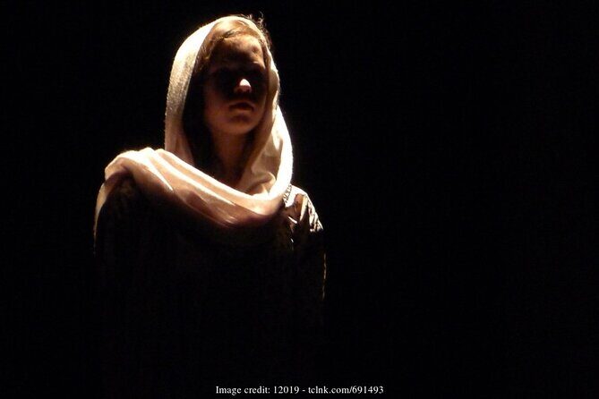 The Ghosts of Old Montreal: Private 1.5-hour Spooky Tour - The Value of a Private Guided Ghost Tour  