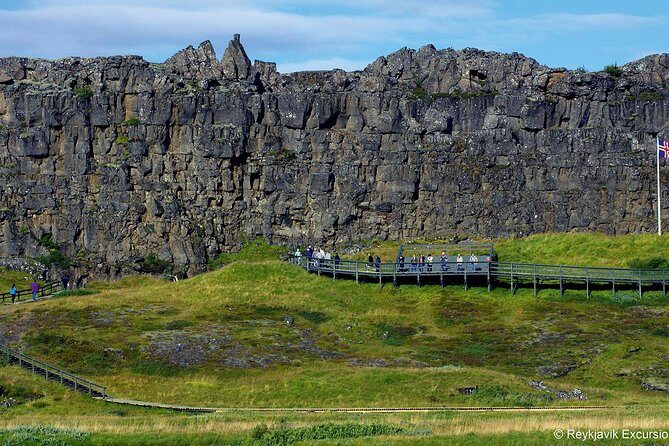 The Golden Circle and City Sightseeing - Key Points