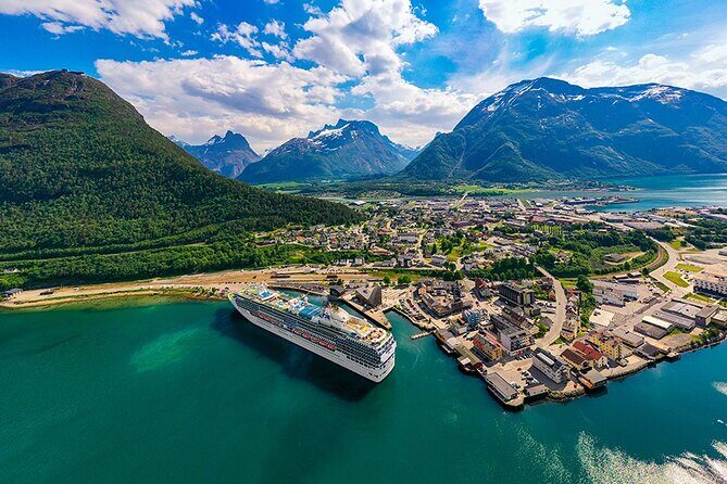 The Golden Train on Rauma Railway in Romsdalen - FAQ