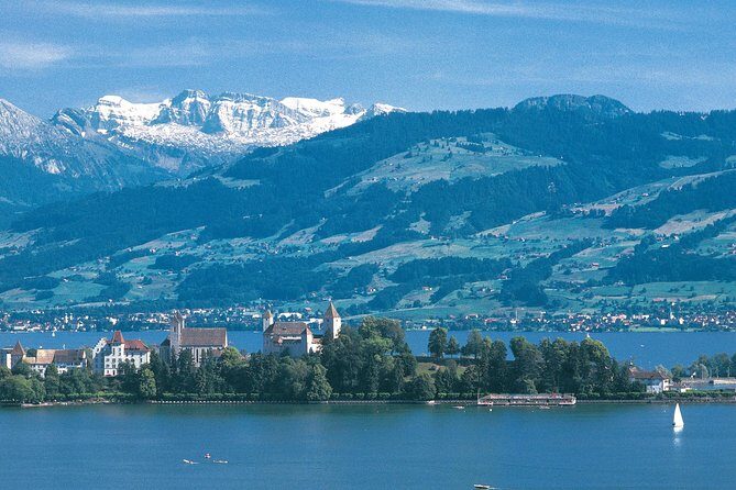 The Great Tour of Zurich by Bus and Boat - Who Should Consider This Tour?