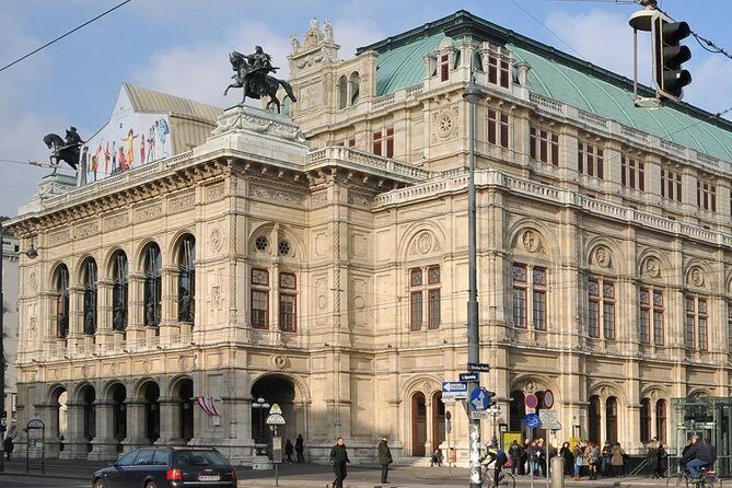The Heart of Vienna: A Self-Guided Audio Tour - Key Points