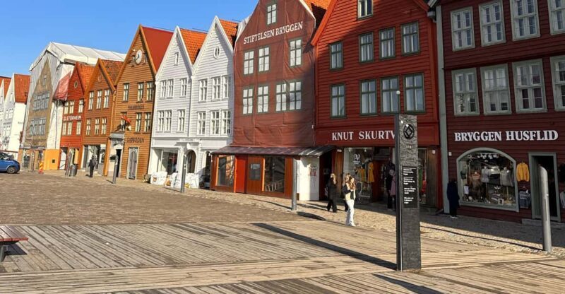 The influence of Bergen in Norways development, city tour - A closer look at what this Bergen city tour offers