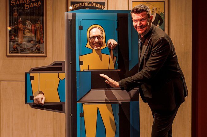 The Magic Circle Tour: The real life Wizards' School! - The Sum Up