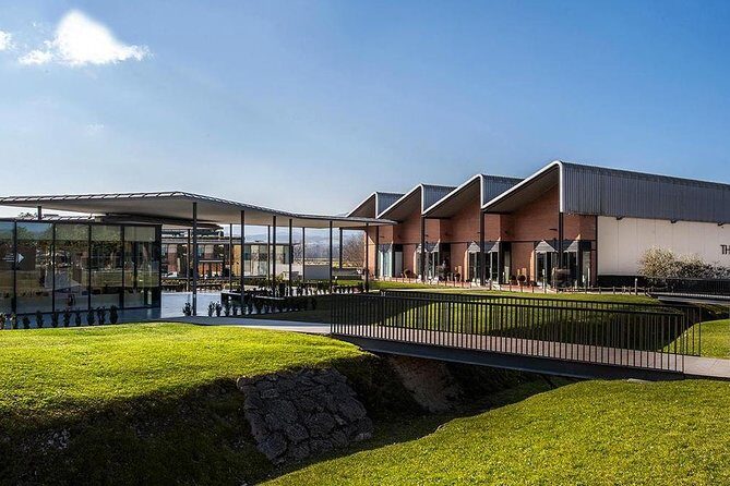 The Mall Outlet Florence from Rome: Luxury Shopping Day Tour - Overview of the Experience